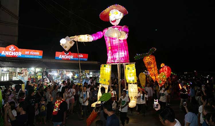 Giant Doll Parade returns